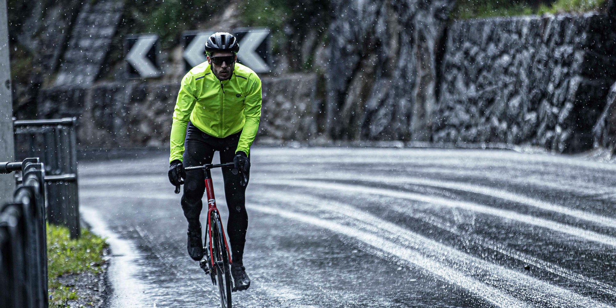 Men’s Rain Jackets | Lightweight, Waterproof & Packable